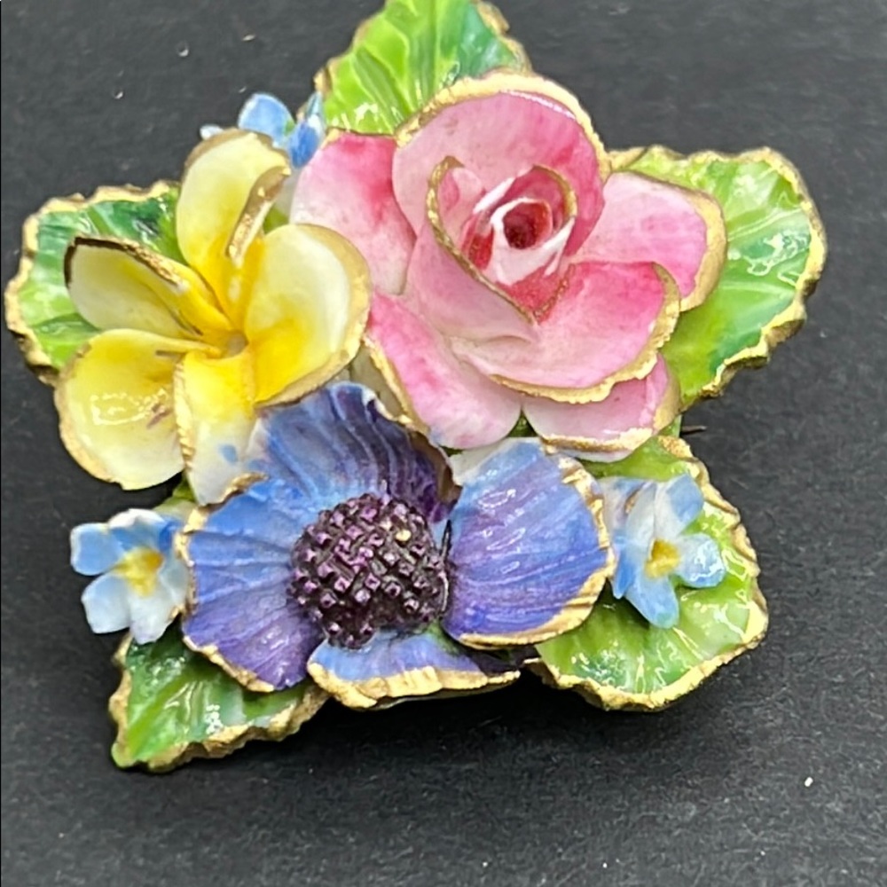 Vintage Staffordshire Porcelain Flower Brooch - Gem